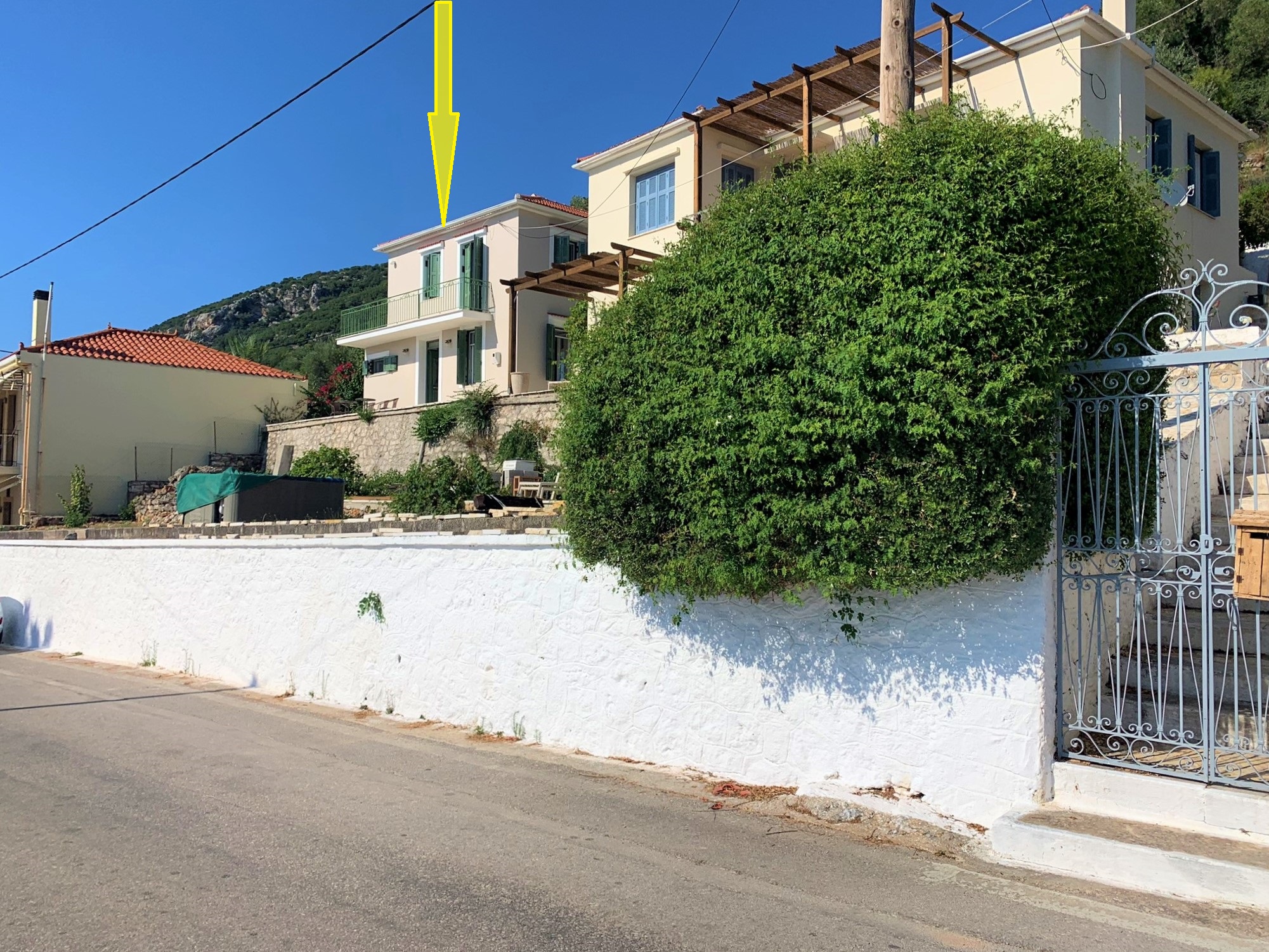 Vero’s Seaside Studio to rent in Lefki, Ithaca Greece IDMVR001LEF - MV ...